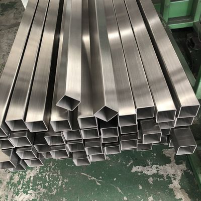 Pipe en acier inoxydable industriel soudé de 18 pouces